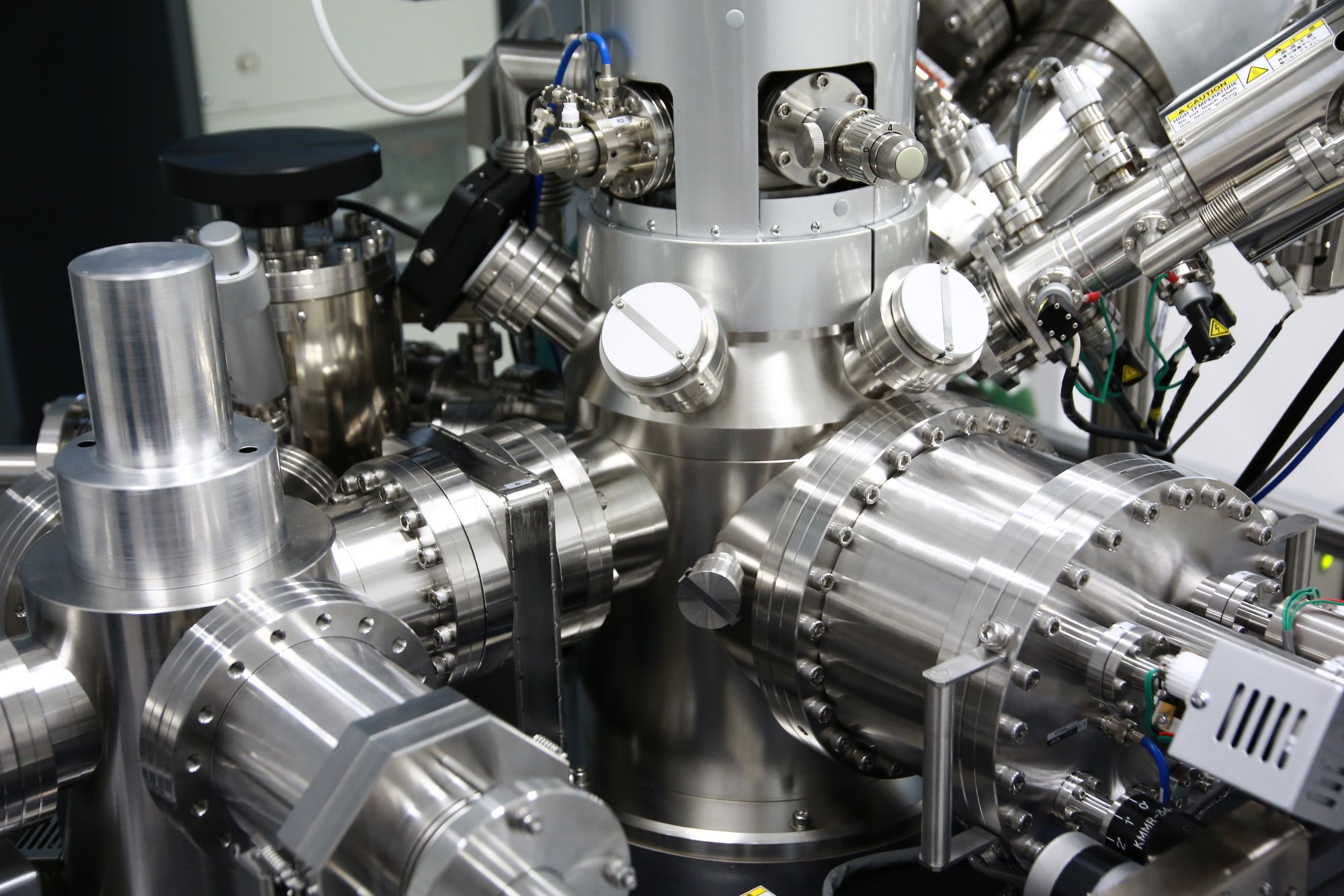 STU opened a brand new Centre for Nano-diagnostics - Slovak University ...